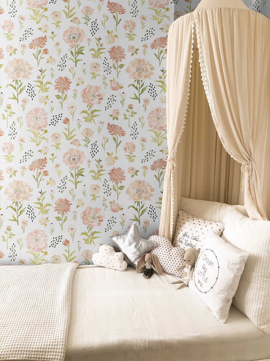 Mercedes Wallpaper by Mackenzie Nelson – Seacrest Minis